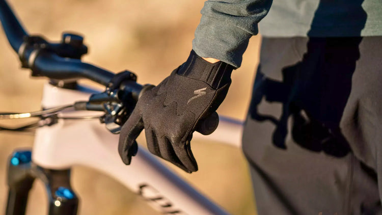 Cold Weather Bike Gloves – Warmth, Grip & Protection for Winter Rides ...