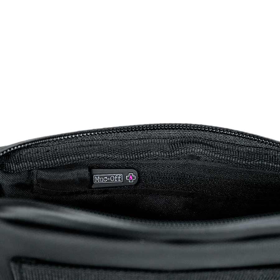 Rainproof Essentials Case - Black – Bicycle Warehouse